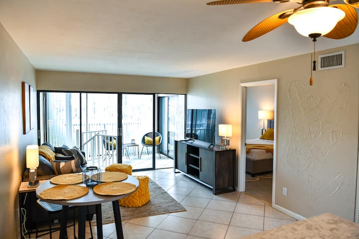 Hello Marco Island! - Marco Island, FL