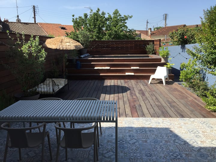 Grande éChoppe Bordelaise, Extérieur Et Piscine - Bordeaux