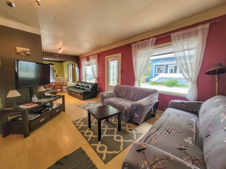 Hôtel à La Maison - Maison Du Village Et Ski! - Charlevoix