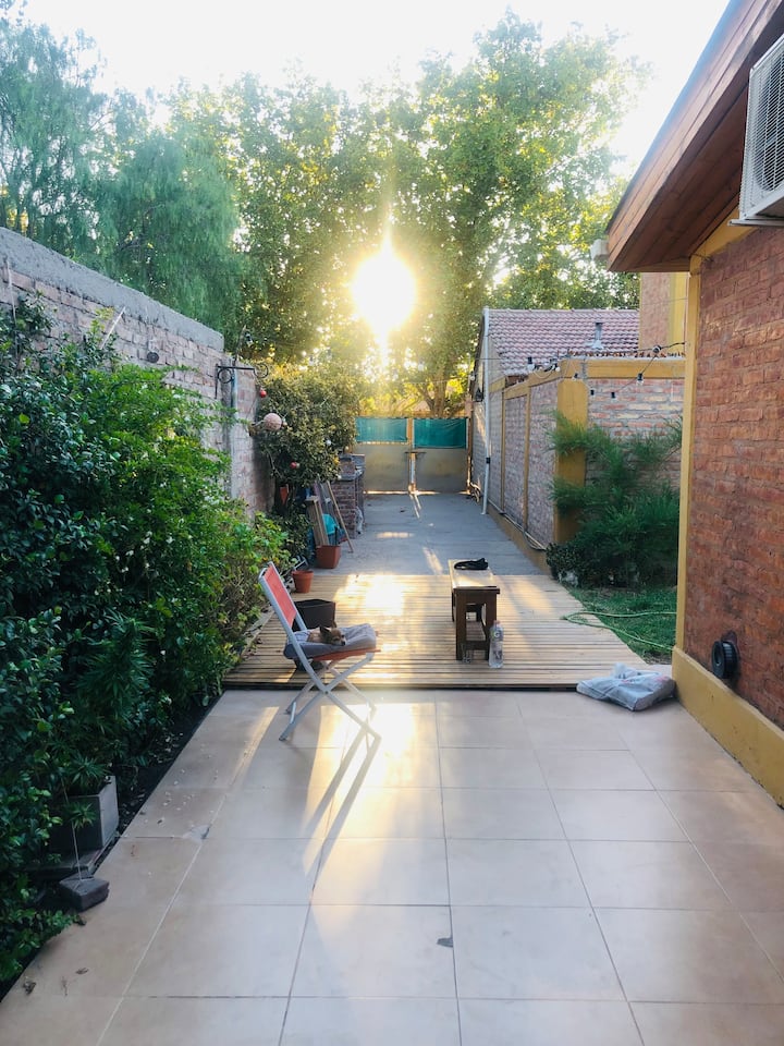 Casa Part-cochera / Solos O Compartir - Centenario