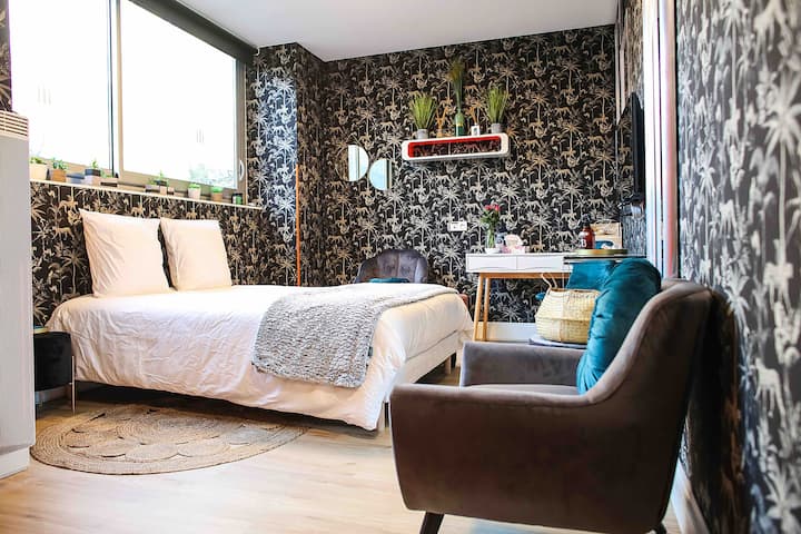 Lyon 25m2 éQuipé-meublé-connecté En Appart Hotel - Lyon