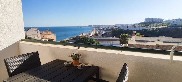Piso Moderno Con Vista Al Mar - Benalmádena