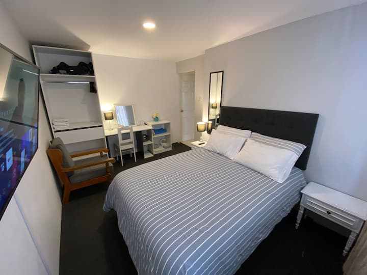 Habitacion Con Baño Privado Zona Residencial - Arequipa