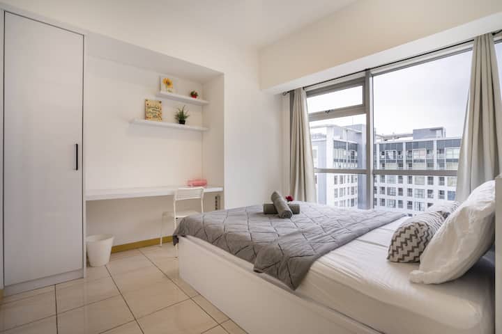 Mtown 3 Bedroom With Wi-fi And Netflix Near Mall - Jakarta