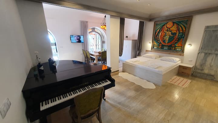 Piano Apartment - Rab