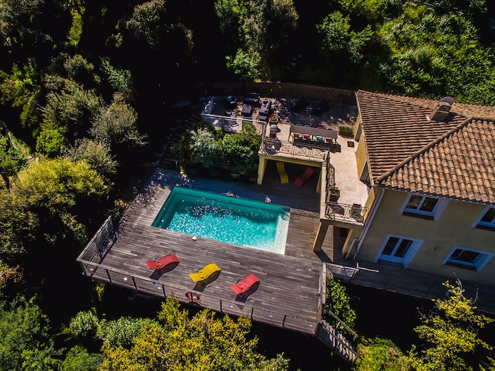 Villa Récente De 200 M2 Avec Vue Panoramique - Cavalaire-sur-Mer