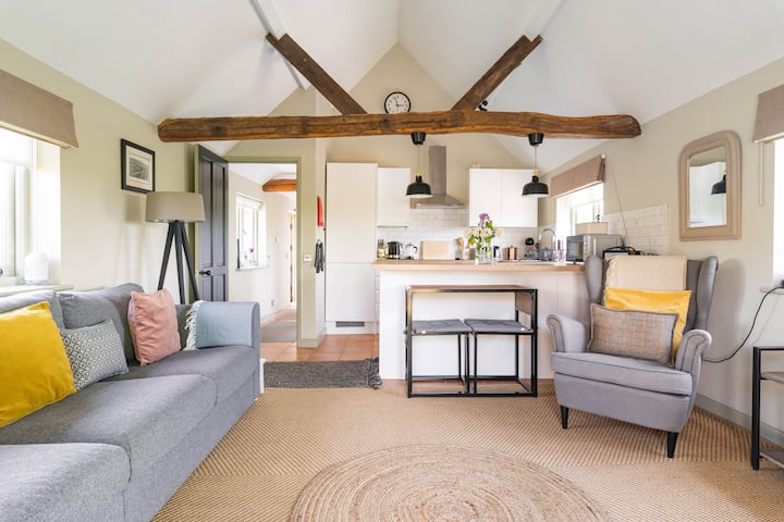 Beautiful Cottage In Lovely Setting - Bewl Water