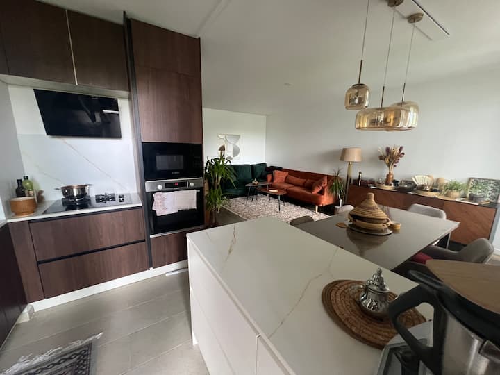 Bel F4 Au Dock - Saint-Ouen