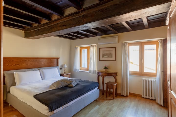 Superb Location, Charming Apartment With A Terrace - Rome