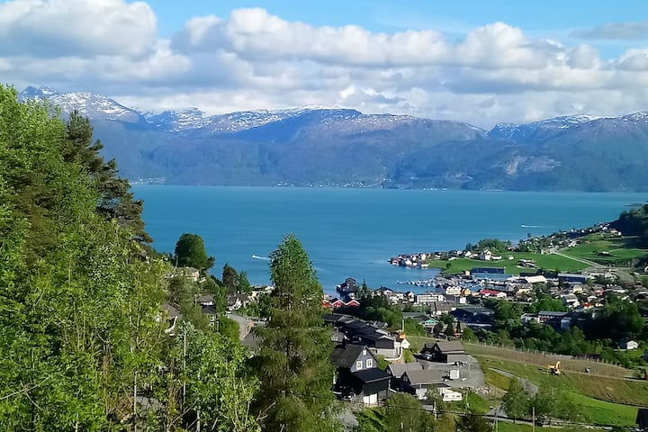 Apartment With A Great View Of The Hardangerfjord. - Norheimsund