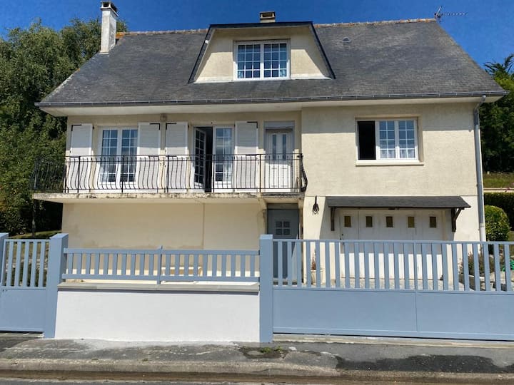 Maison Chaleureuse à Port En Bessin - Omaha Beach