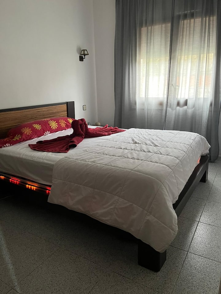 Piso Compartido Con Habitación Acogedor. - Blanes