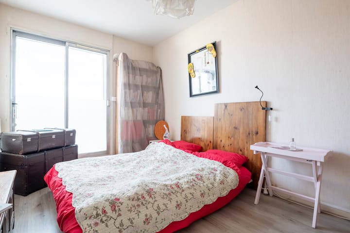 Chambre Bénéficiant De Précautions Sanitaires - Le Bouscat