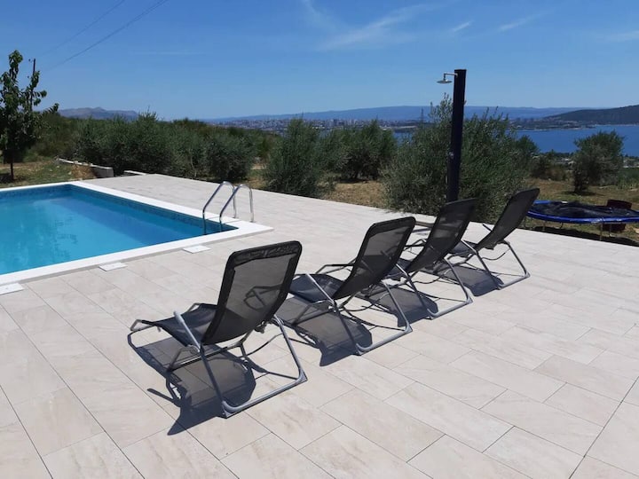 Seaview Cottage, Parking, Private Pool! - Croatie