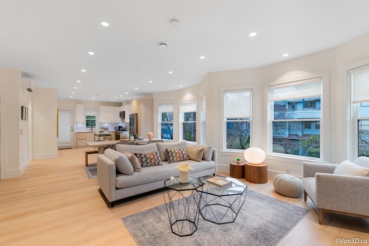 Luxury 3 Bedroom Home - English Bay Downtown - Vancouver