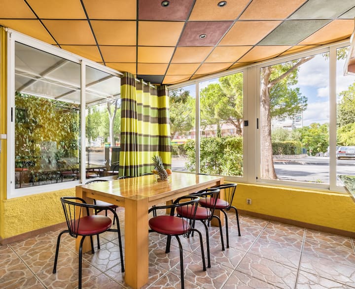 Boombar  Music - Split