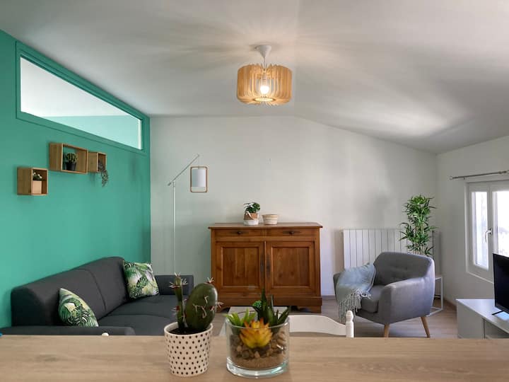 T3 Aux Pieds De L'horloge (3) - La Rochelle