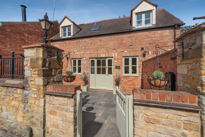 Cosy 2 Bed Cottage In The Heart Of The Cotswolds - Moreton-in-Marsh