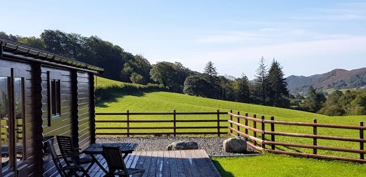 Amazing Views! Log Cabin, Broughton Mills - Coniston