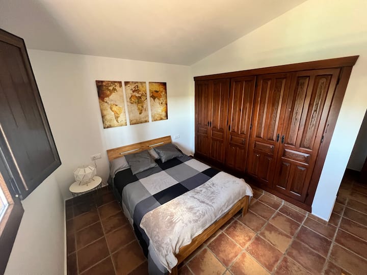 Cosy Room Tipical Andalusian Villa - San Fernando, Spain