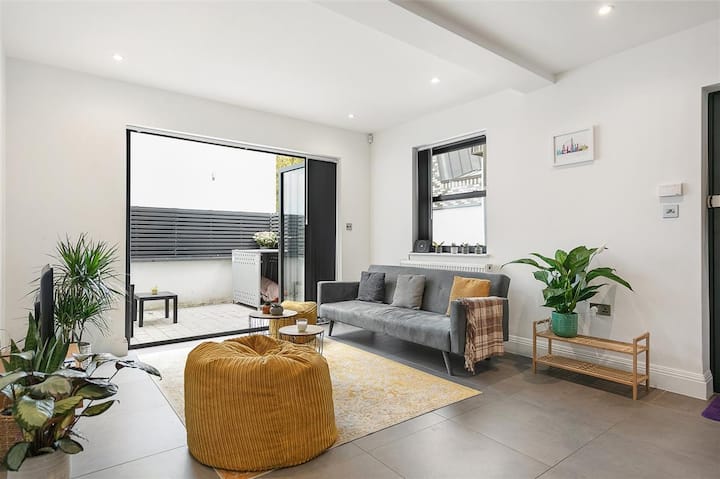 Heart Warming 1 Bed Apt With Private Patio - Londres