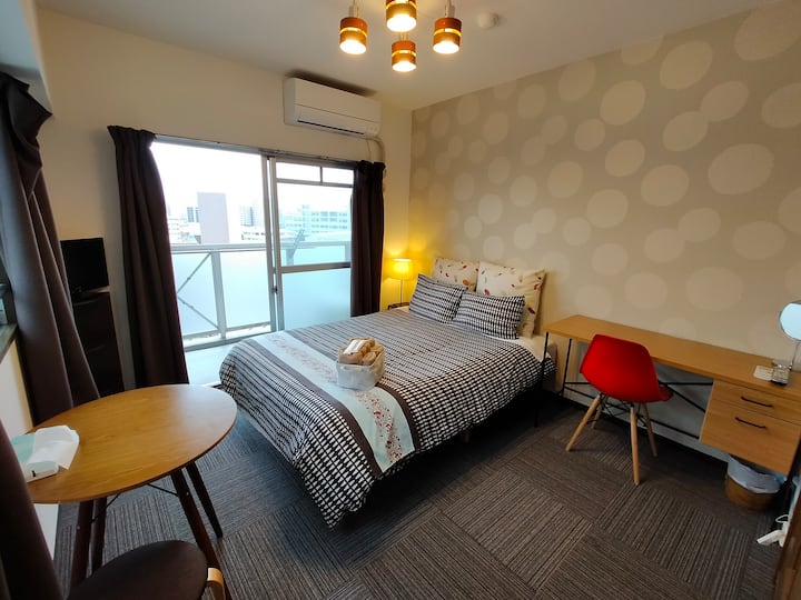 Close To Bus Stop, Subway, Mall, Free Wi-fi  905 - Fukuoka