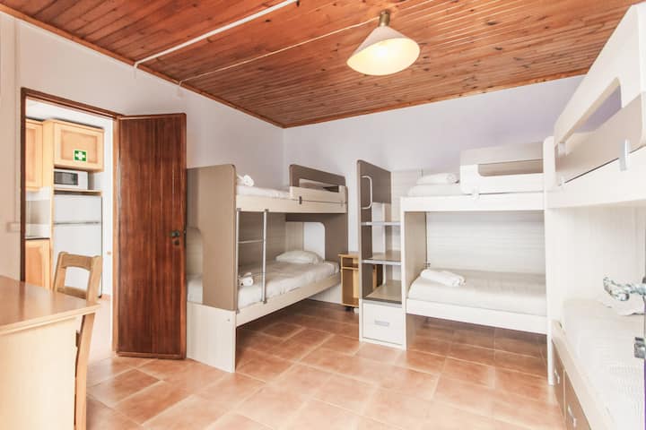 Hossegor-peniche Surf Camp Working Space & Surf - Peniche