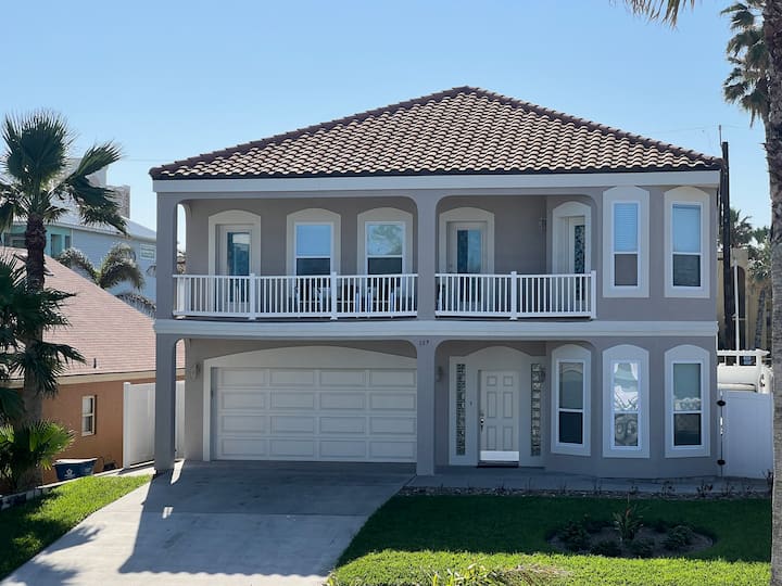 Newrenovation!ev Charger,5lotstobeach,heatpool/jac - South Padre Island, TX