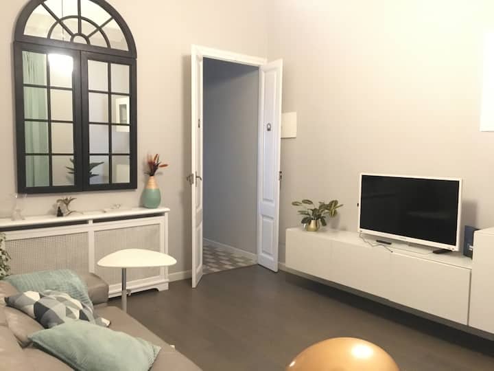 120 Sqm Apt - 2 Bedrooms - 5min By Foot From Beach - Mataró