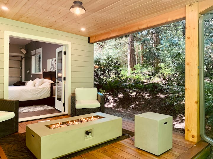 Forest Stay Studio In Gibsons - Gibsons