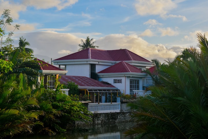 D&d House Baler Town Proper (Free 1 Breakfast) - Baler