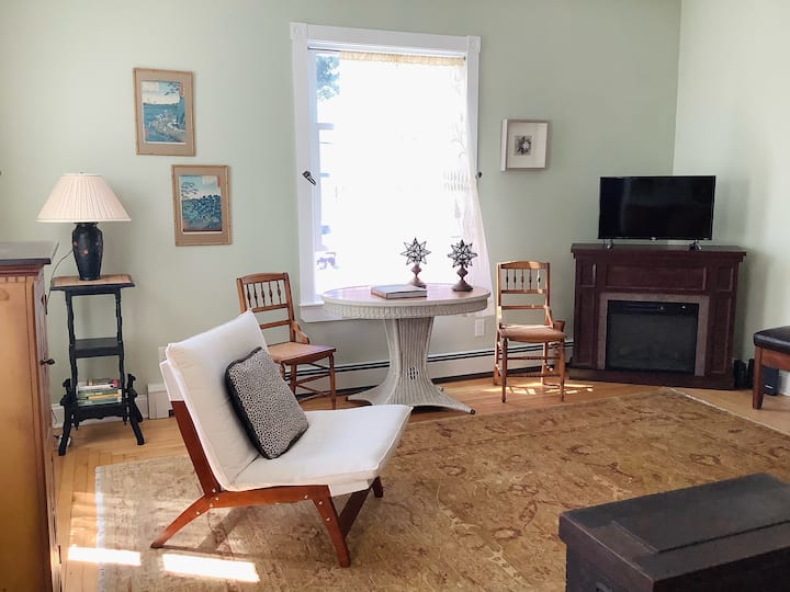 Beach Lovers' Dreamhouse - South Portland, ME