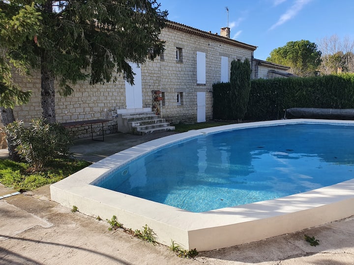 Maison Avec Piscine à 10 Min D'avignon - Avignon