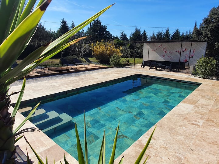 La Ritournelle En Provence, 19 Personnes, Mas 4* - Vaucluse