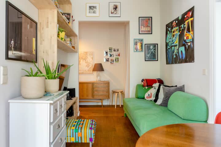 Modern & Bright Oasis In The Heart Of Bergmannkiez - Berlin