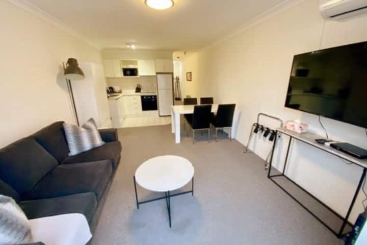 Alpine Stays 517. Mountain-view Deluxe King Studio - Jindabyne
