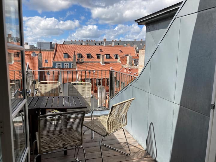 2-bedroom Flat At The Iconic Nyhavn Canals - Copenhaguen