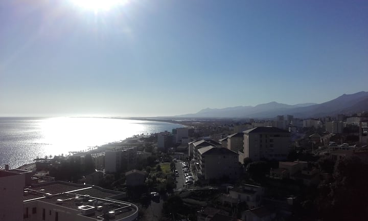 Studio Plein Sud Dans Résidence Neuve à Bastia - Corsica