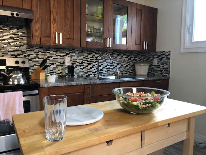 Chez Clö/cozy Basement Apartment - Ottawa