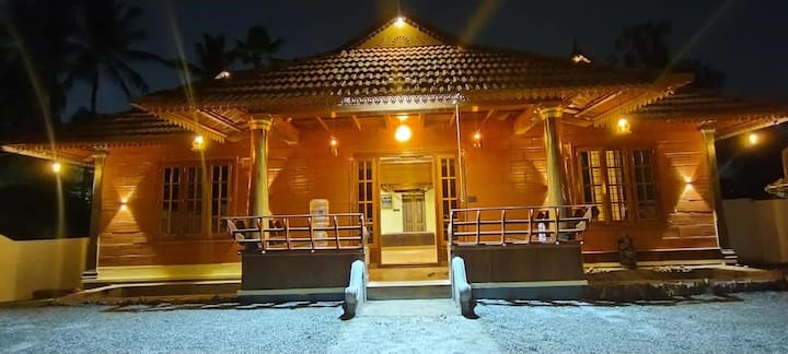 Texas Heritage Guest House For 11 Pax 4 Bhk Villa - Trivandrum