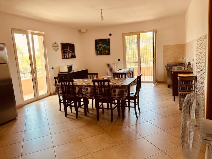 In Centro Viale Ionio, Vicino Al Mare! - Castellaneta Marina