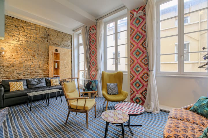 Appt Chaleureux Au Coeur De Croix Rousse, Lyon - 리옹