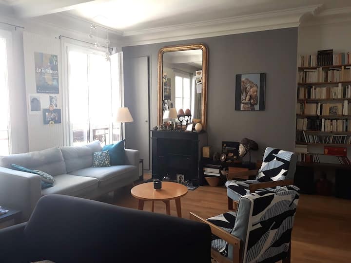 Grand Appartement En Plein Centre De Paris - Paris