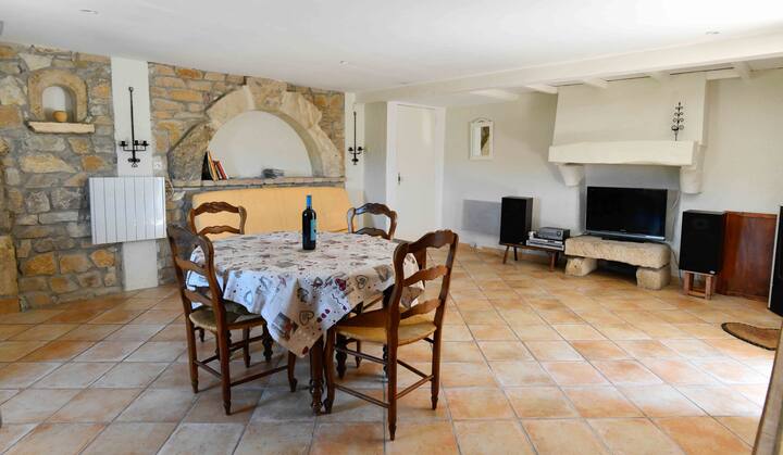 Gîte En Pierre Proche Des Gorges De L'ardèche - Alba-la-Romaine