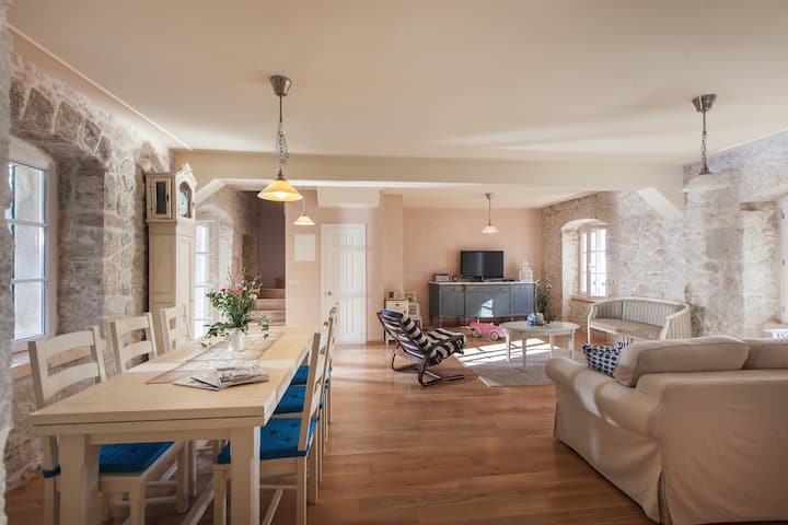 Villa Roko Vintage - Igrane