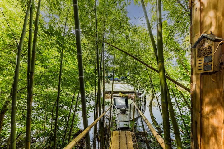 Le Tijalopi Gîte Bateau - Saint-Sylvestre-sur-Lot