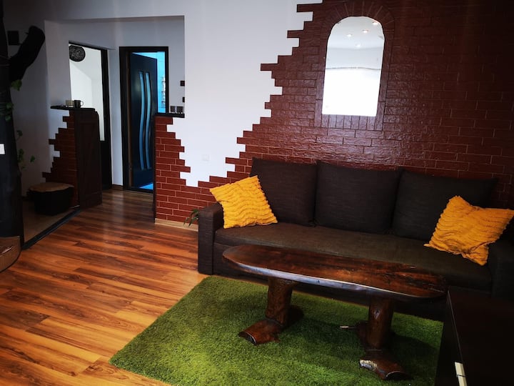 Big Appartment In A Quiet Area, Fairly Near Center - Cluj-Napoca