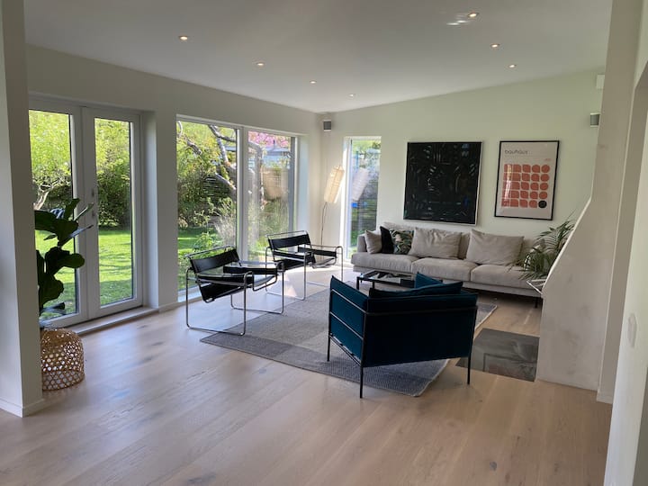 Villa Near Gothenburg Center & 1 Km From The Beach - Gothenburg