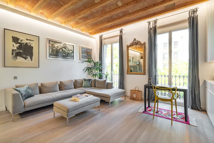 Luxe Equipped Loft (Weekly Cleaning Incl.) - Barcelona