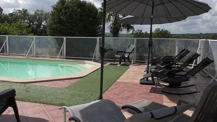 Maison 90 M2 Avec Piscine Chauffée - Gourdon